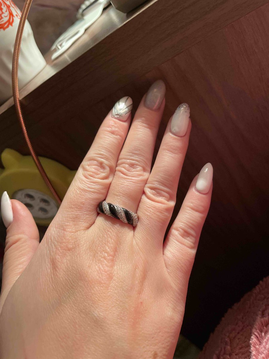 Серебряное кольцо с фианитами и эмалью SUNLIGHT: белое серебро 925 ...